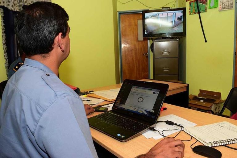 La comisaría de Guazupí colocó cámaras de seguridad interna | El Territorio