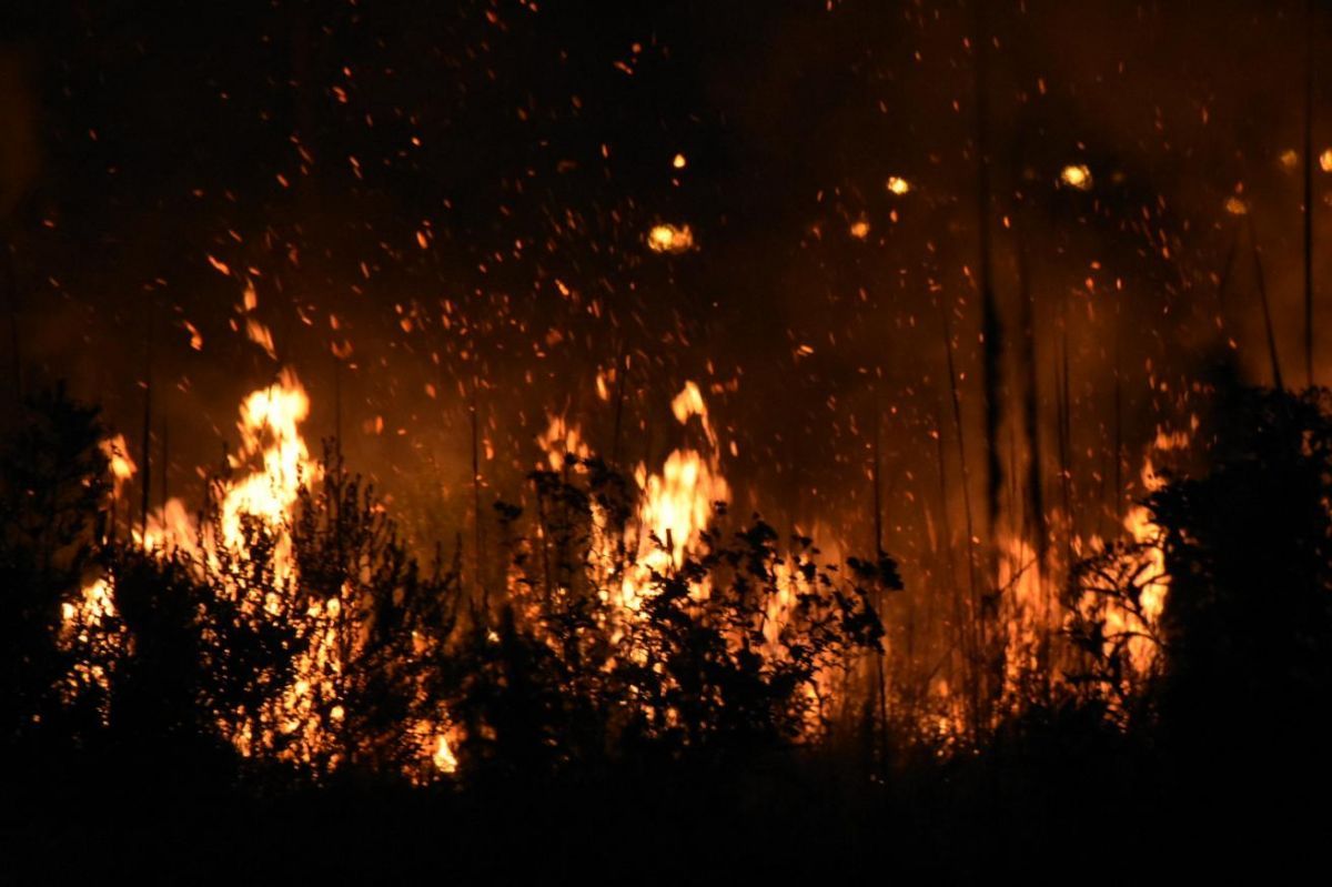El humo afecta todo Posadas y controlan que el fuego no llegue a ...