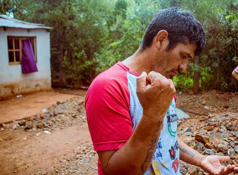 Horror en Garupá: apuñaló a su pareja y su hija de 4 años | El Territorio